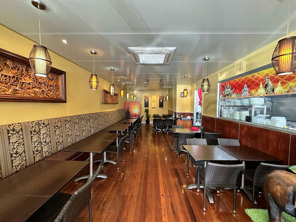 Bann Suan Thai Restaurant - restaurant in Oxley | Via Brisbane