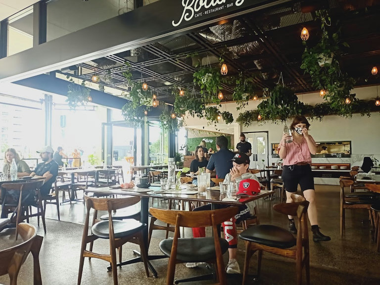 Botany - restaurant in Newstead | Via Brisbane