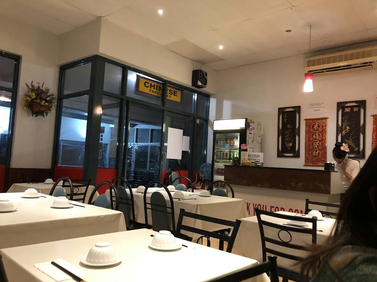 Calamvale BBQ & Chinese Restaurant (新樂園飯店) - restaurant in Calamvale ...