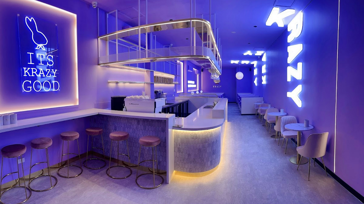 Krazy Dessert & Cocktail Bar - bar in Hamilton | Via Brisbane