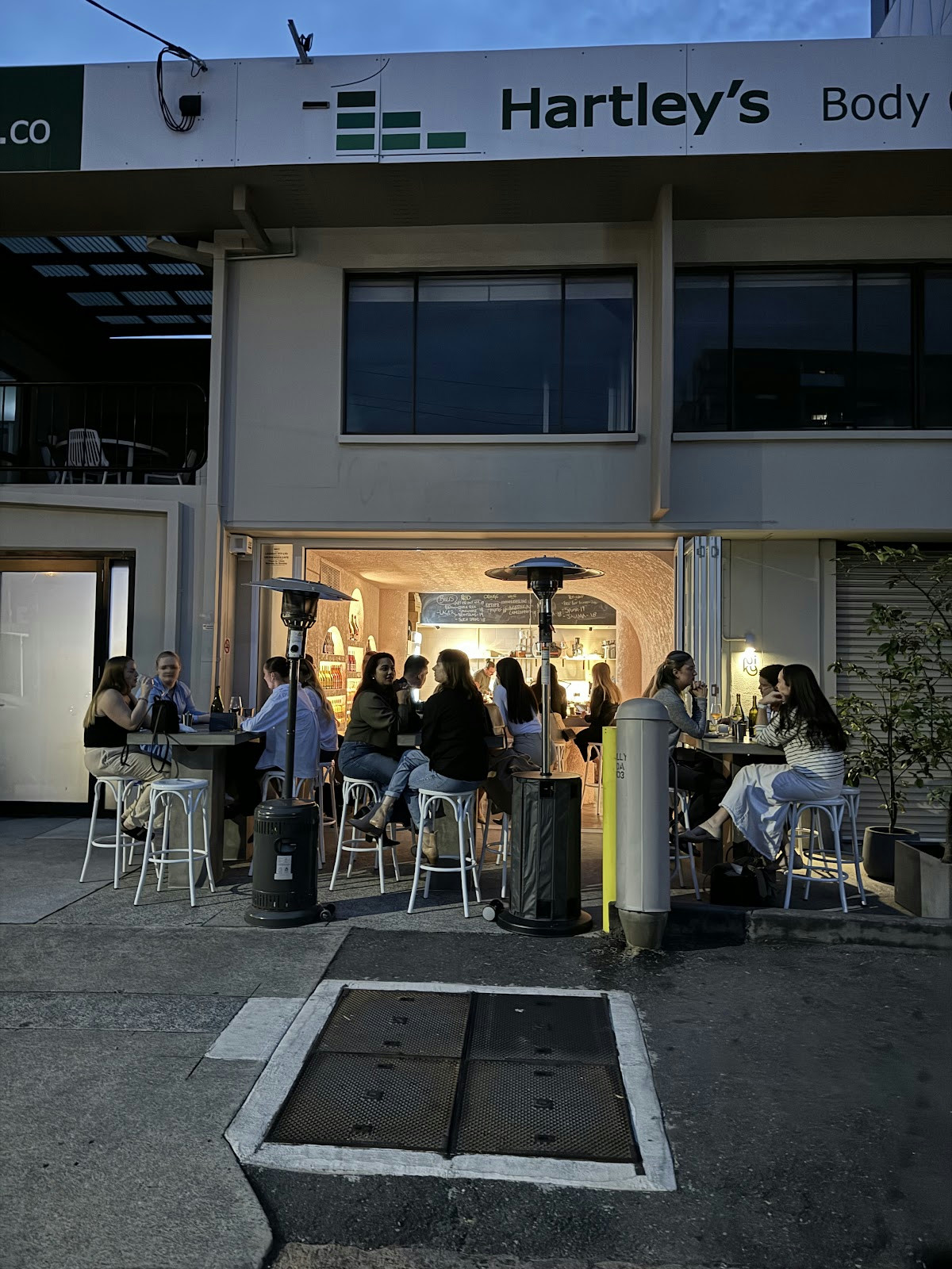 Niky - bar in Newstead | Via Brisbane