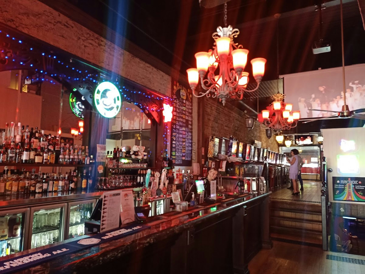 Pincadia - bar in Woolloongabba | Via Brisbane