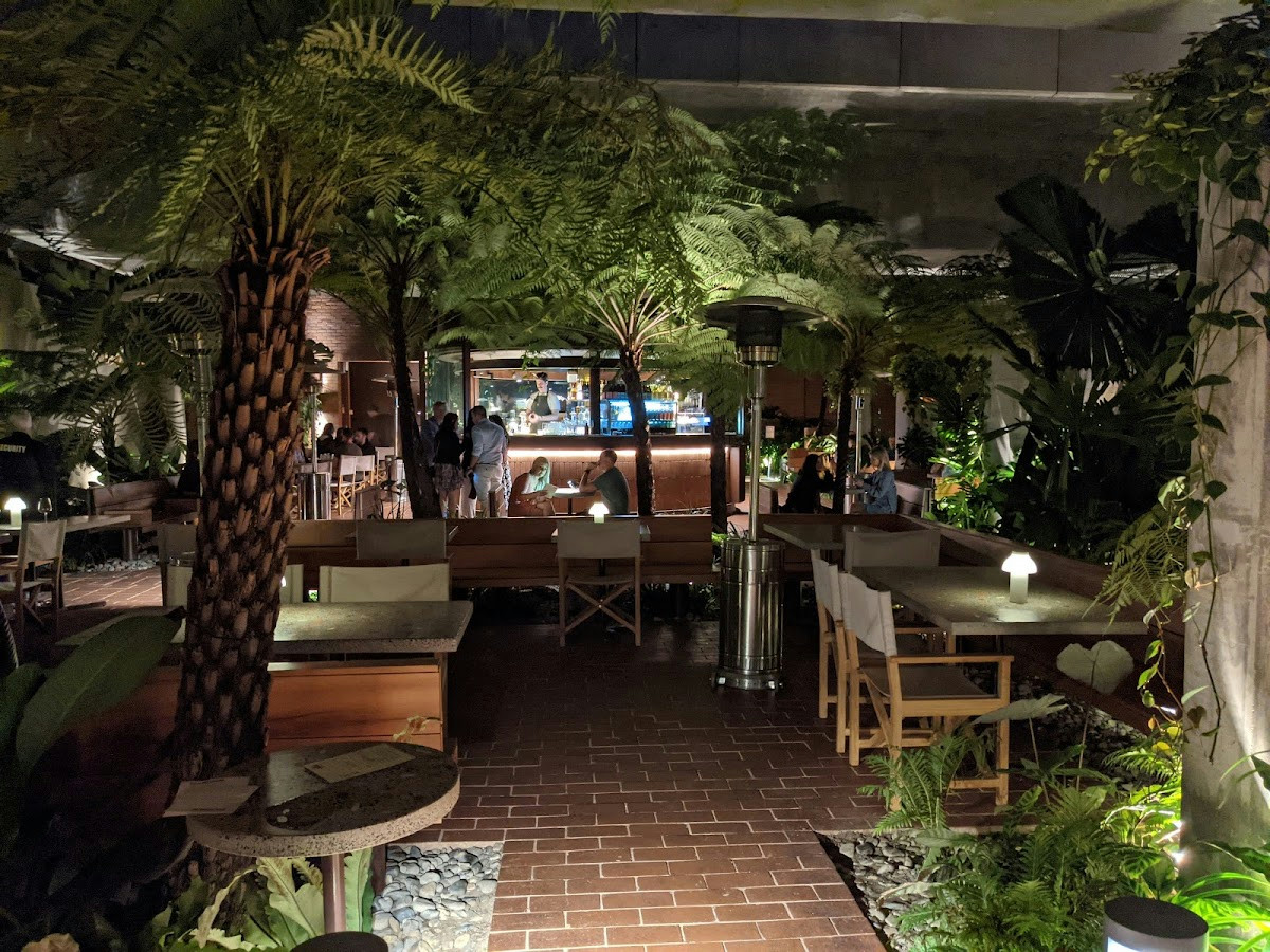 Southside Restaurant - restaurant in South Brisbane | Via Brisbane
